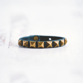 Rockstar Metal Studded Mens Leather Bracelet | Giving Bracelets